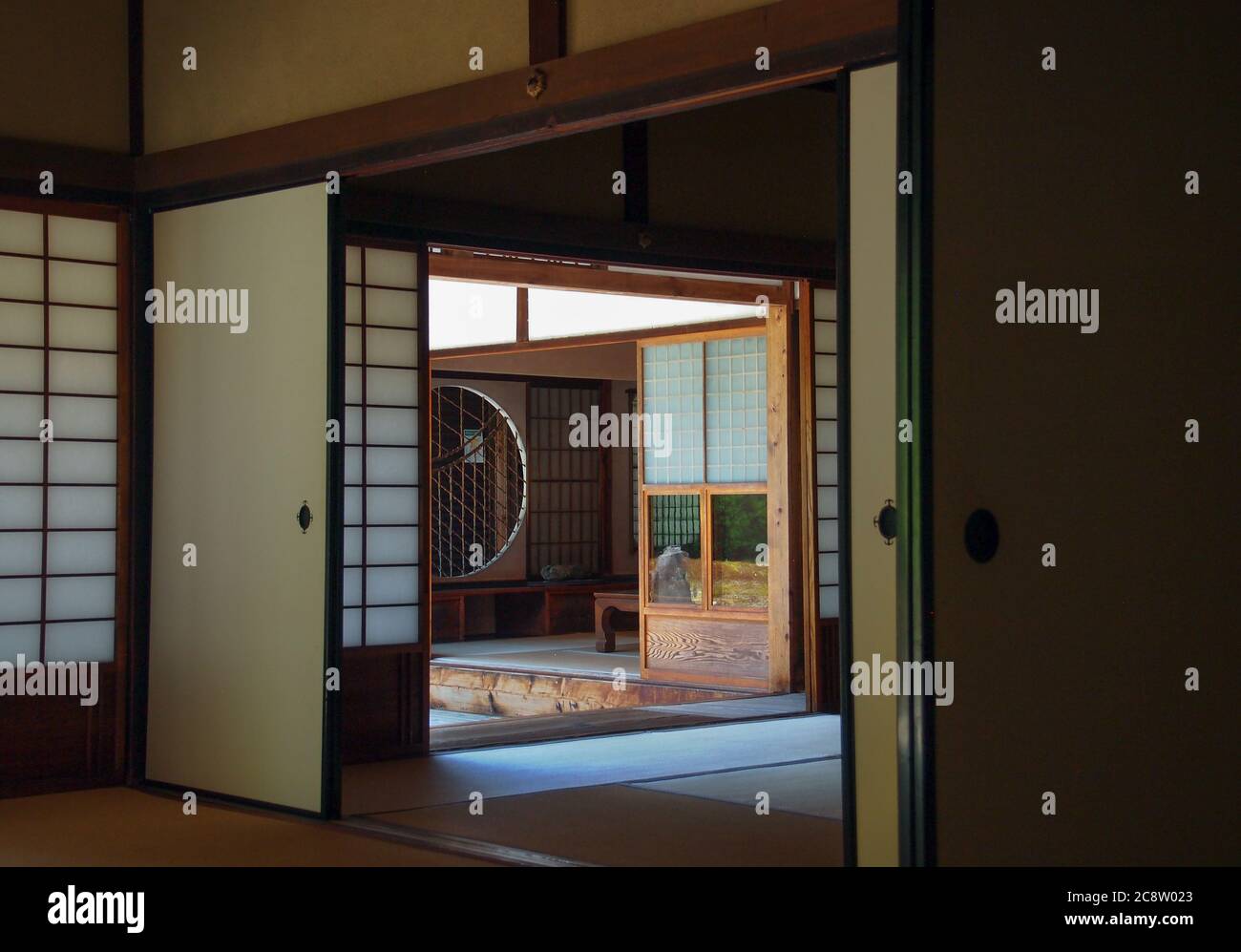 Traditional temple architecture in hi-res stock photography and images ...