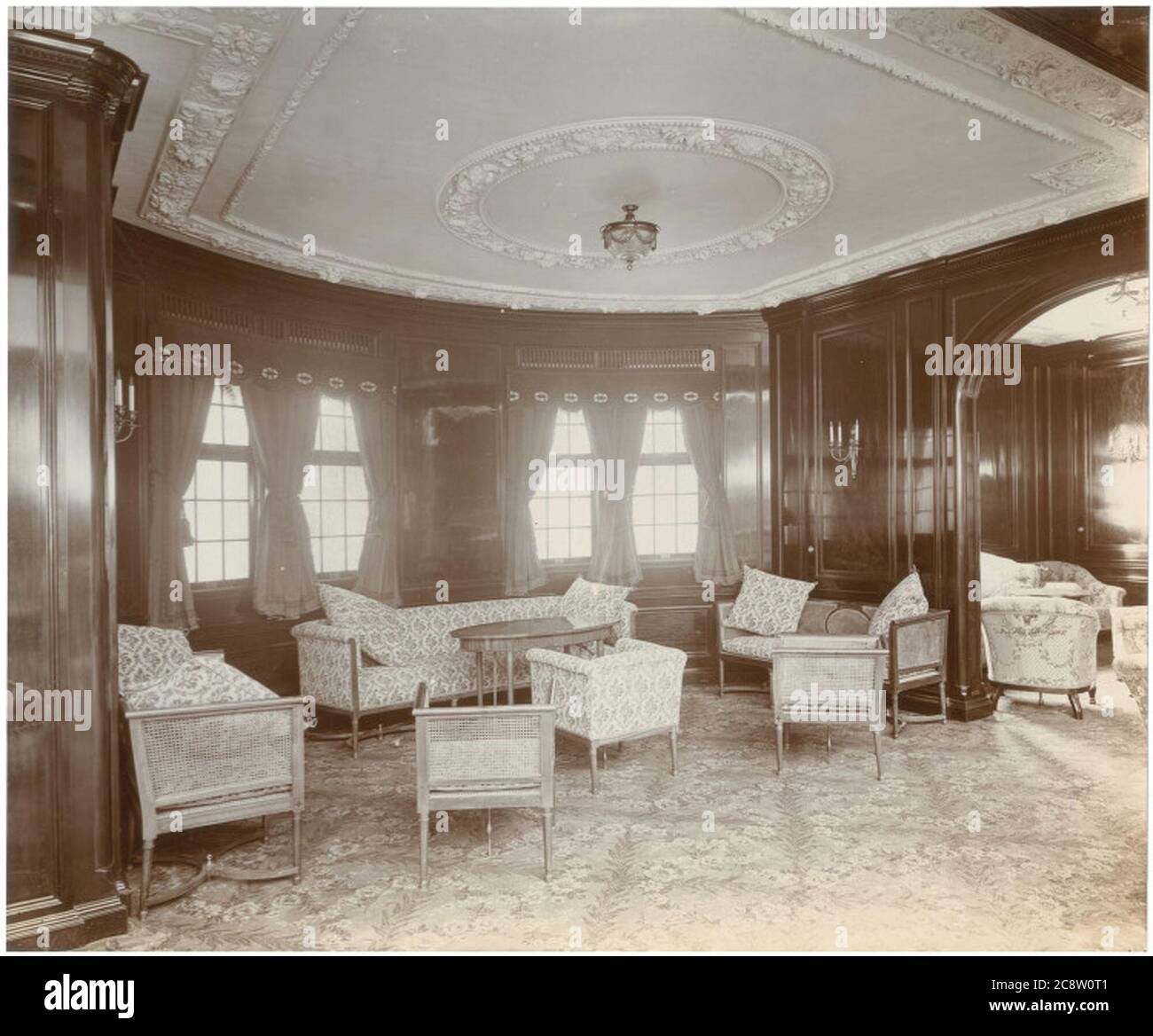 The Lusitania Cut Out Stock Images & Pictures - Alamy