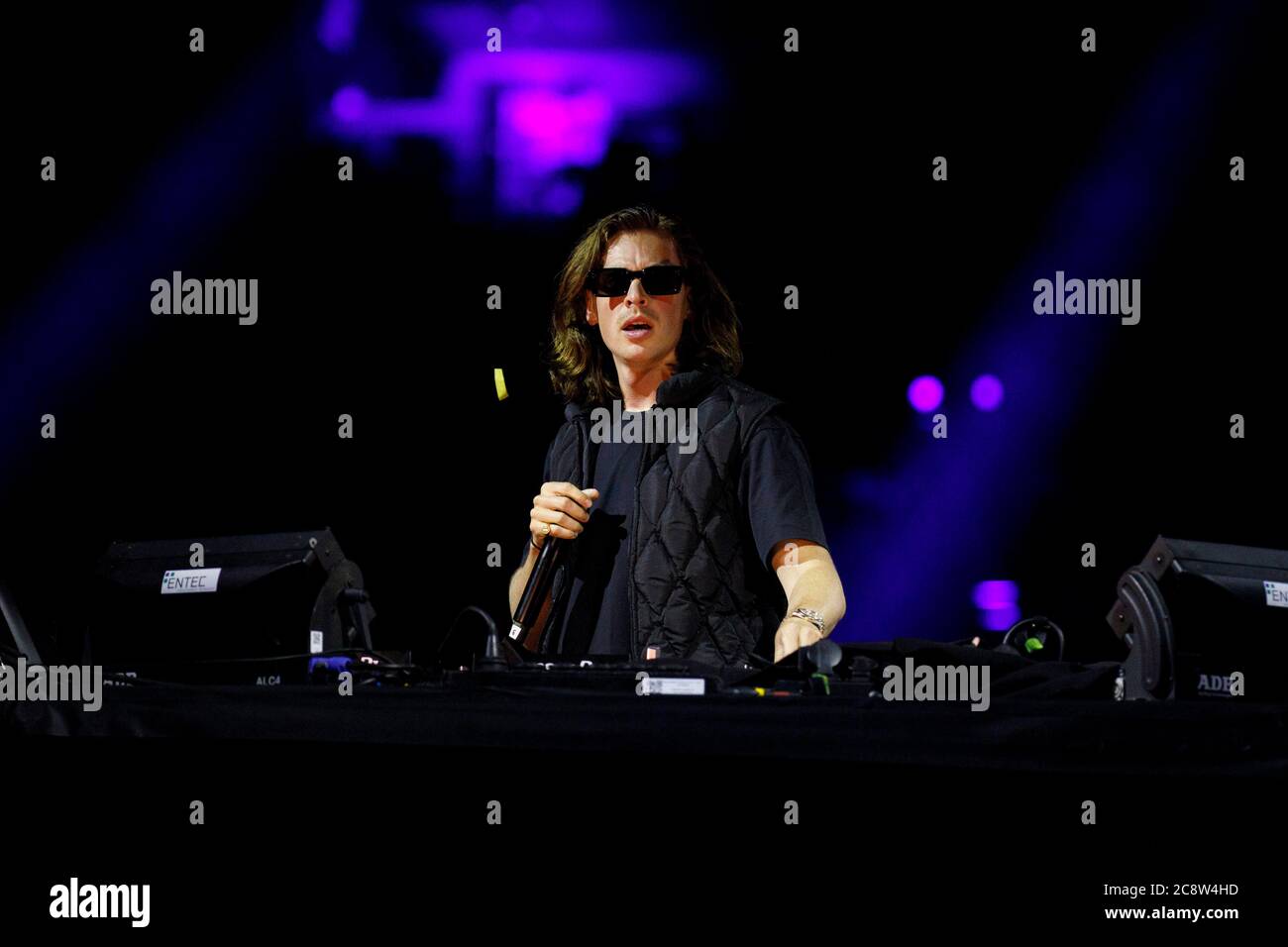 Cologne, Deutschland. 25th July, 2020. Nils Rondhuis from the DJ team ...