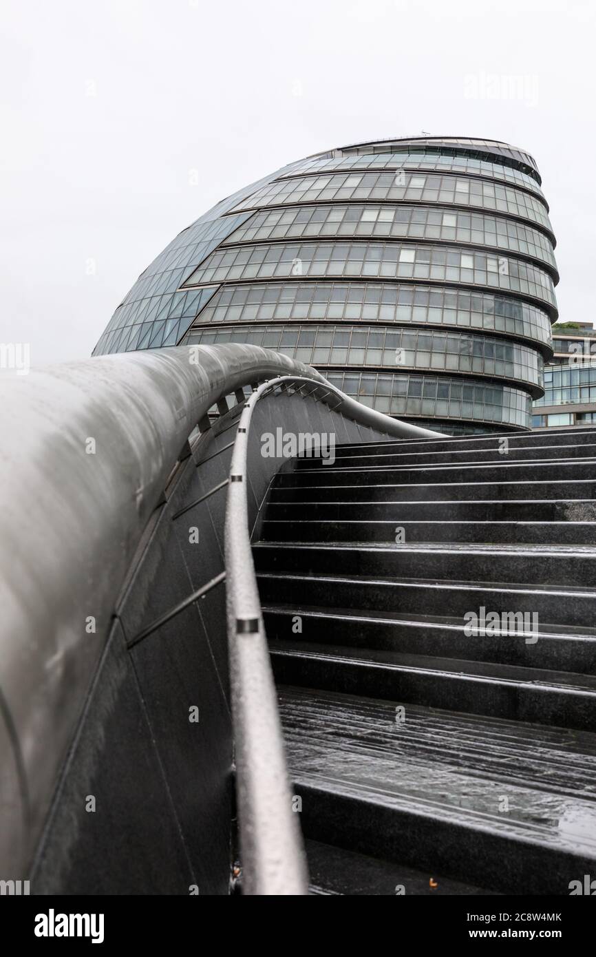 Greater london authority headquarters hi-res stock photography and ...