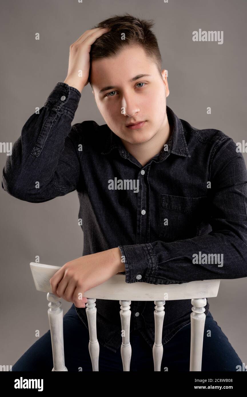 Stading man hi-res stock photography and images - Alamy