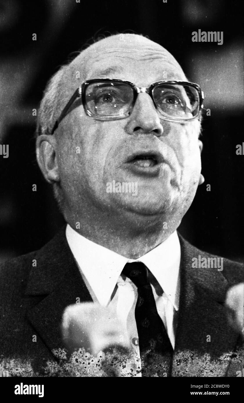 The 9th ordinary trade union conference of the industrial union ...