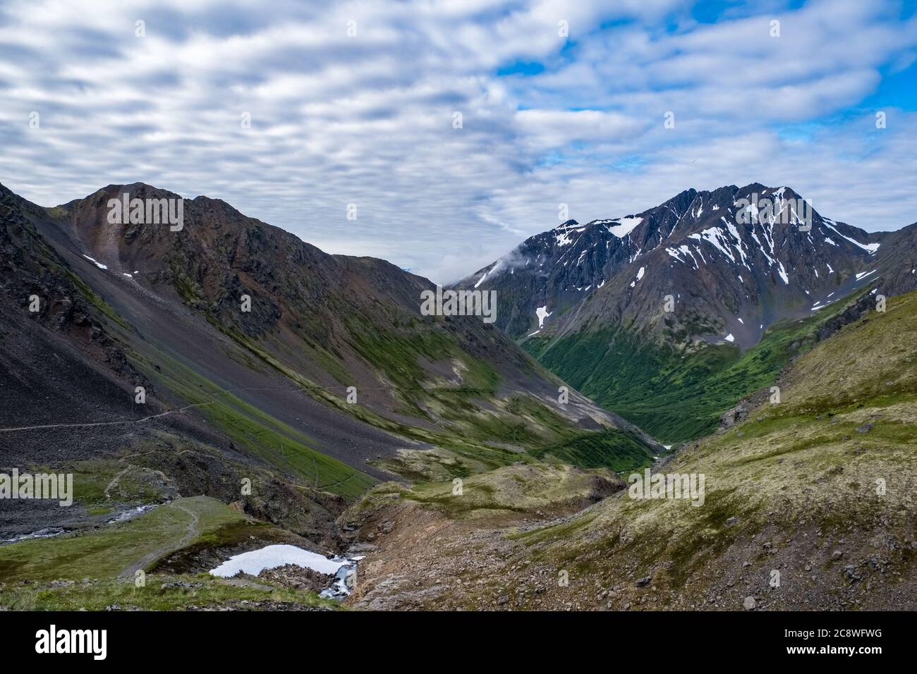 Crow pass hi-res stock photography and images - Alamy
