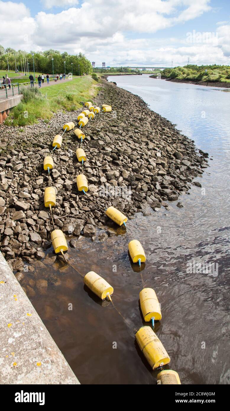 Yellow floats hi-res stock photography and images - Alamy