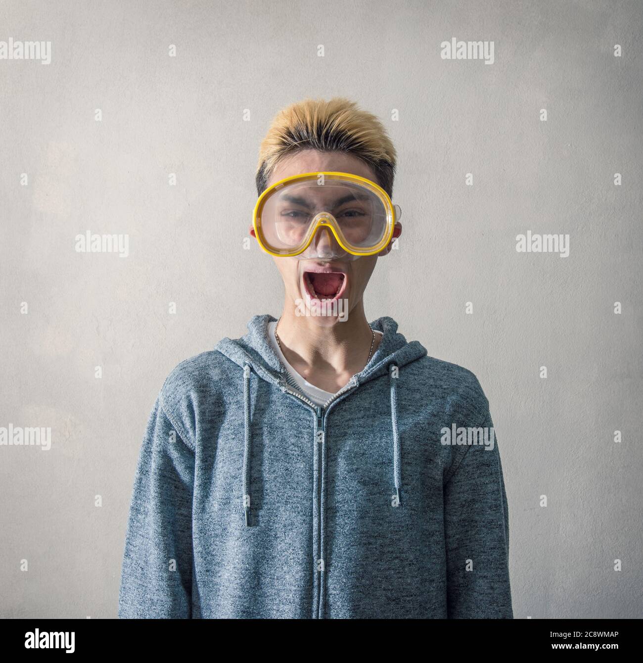 Boy diving mask hi-res stock photography and images - Alamy