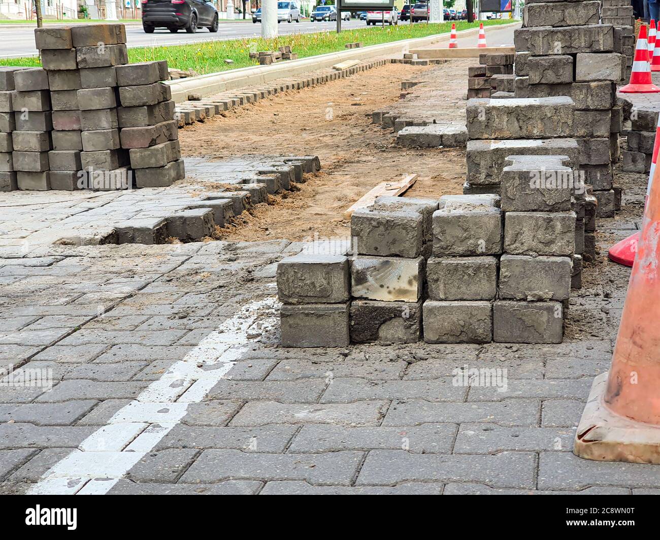 Paving slabs repair hi-res stock photography and images - Alamy