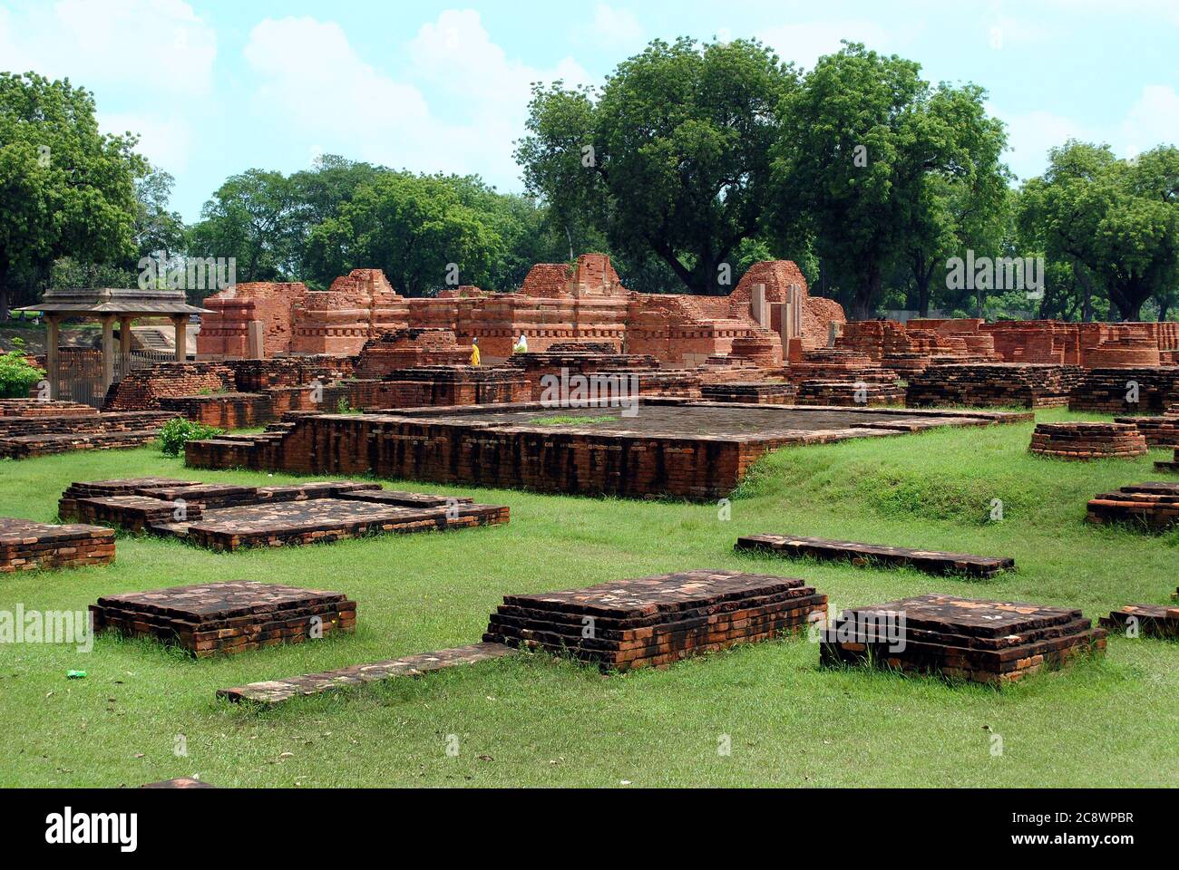 Sarnath buddhist site hi-res stock photography and images - Alamy