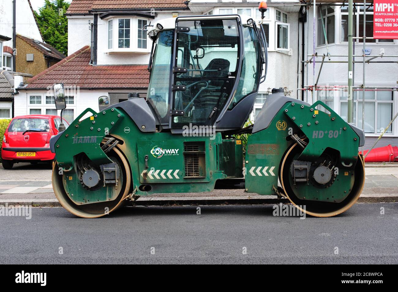 Tarmac roller hi-res stock photography and images - Alamy