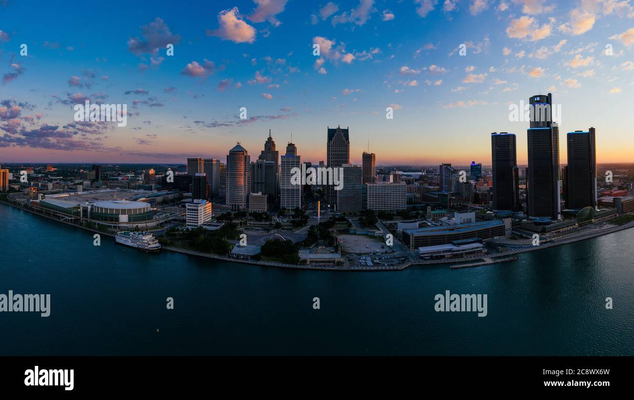 Detroit morning hi-res stock photography and images - Alamy
