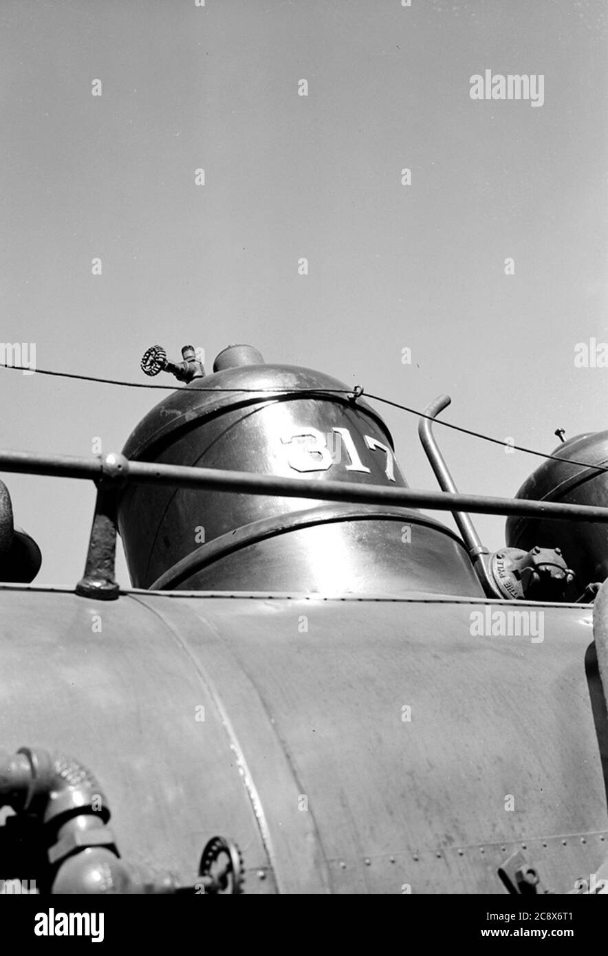 Retro photo old steam locomotive hi-res stock photography and images ...