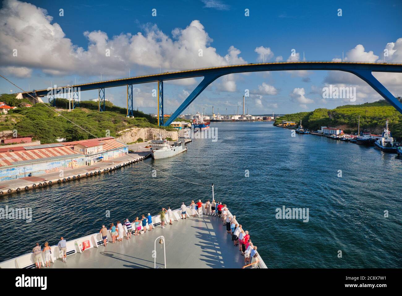 Curacao willemstad bridge hi-res stock photography and images - Alamy
