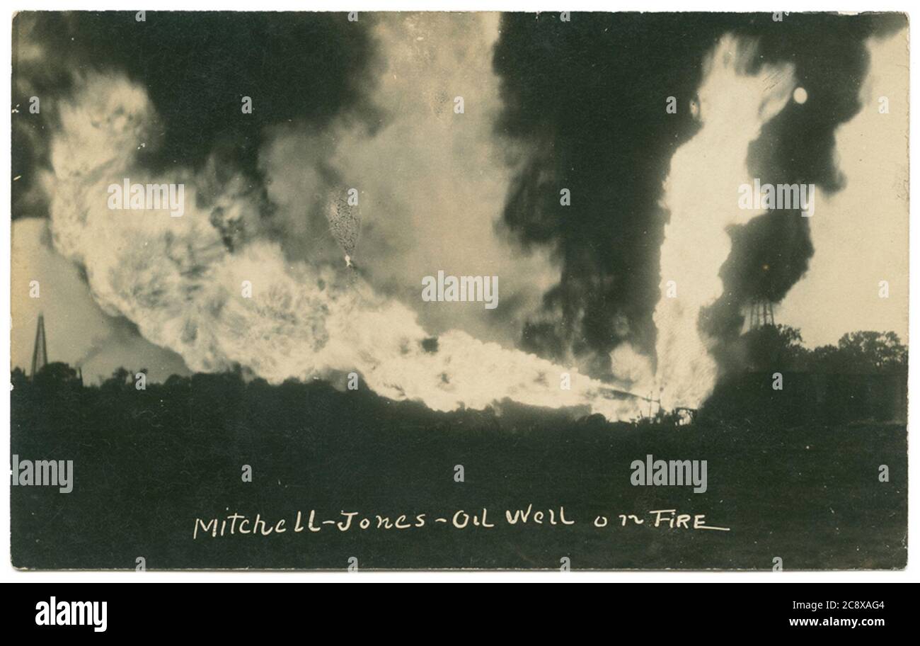 Well border Cut Out Stock Images & Pictures - Alamy