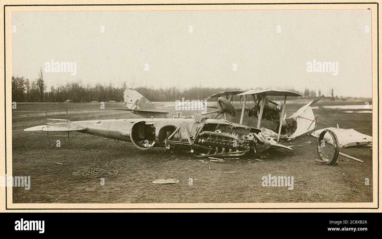 Two fuselages hi-res stock photography and images - Alamy