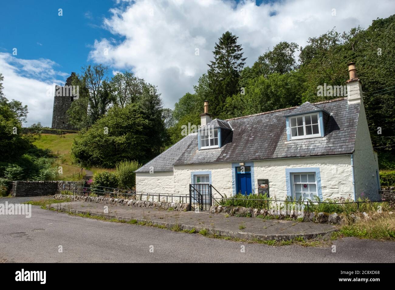 Visitor centre outside Cardoness Castle, Gatehouse of Fleet ...