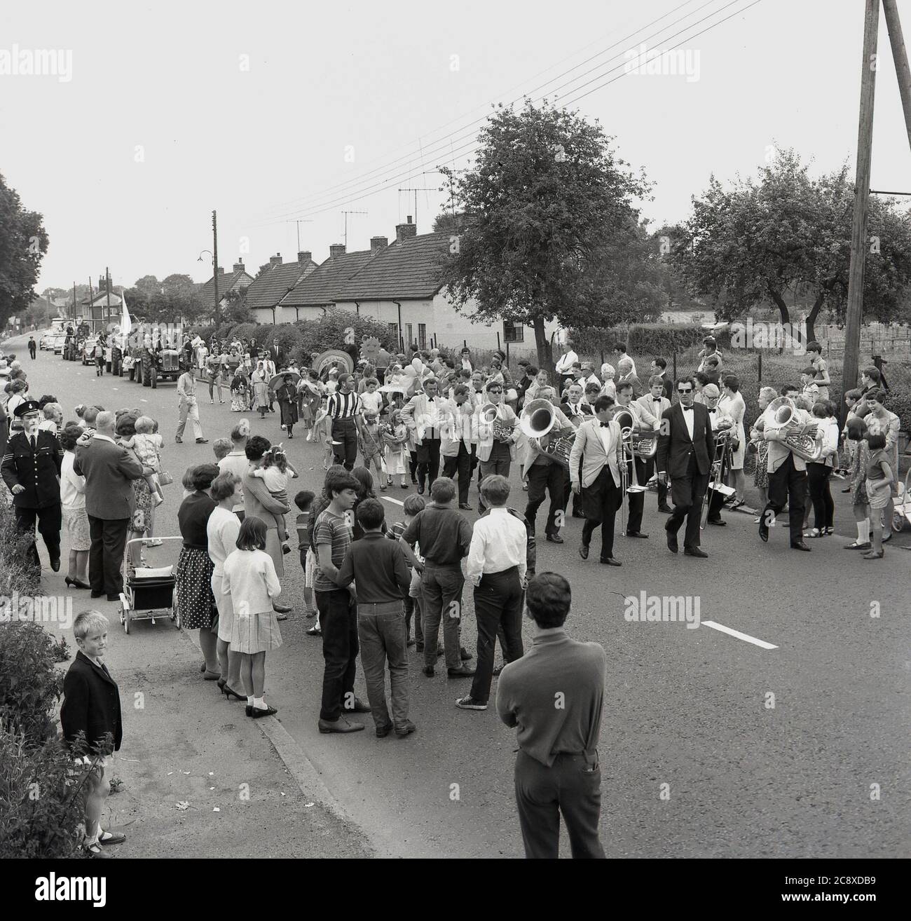 1967, historical, an English village fete at Bierton, Buckinghamshire ...