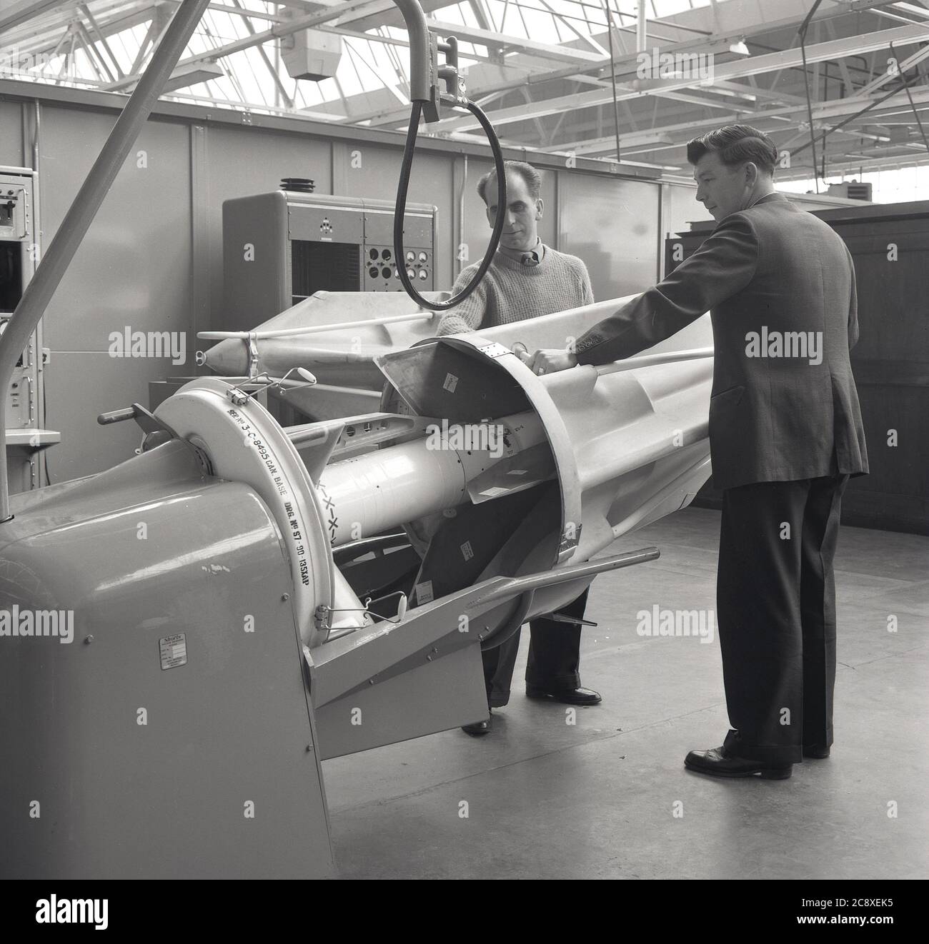 Short brothers hi-res stock photography and images - Alamy