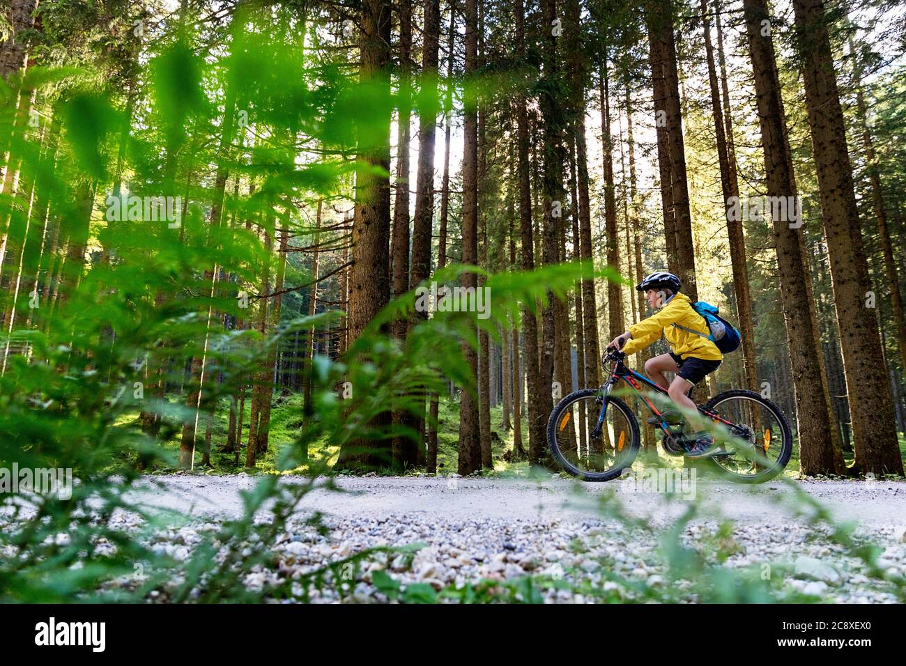 Kid cycling hi-res stock photography and images - Alamy