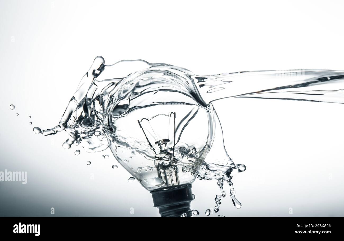 Bulb water splash hi-res stock photography and images - Alamy