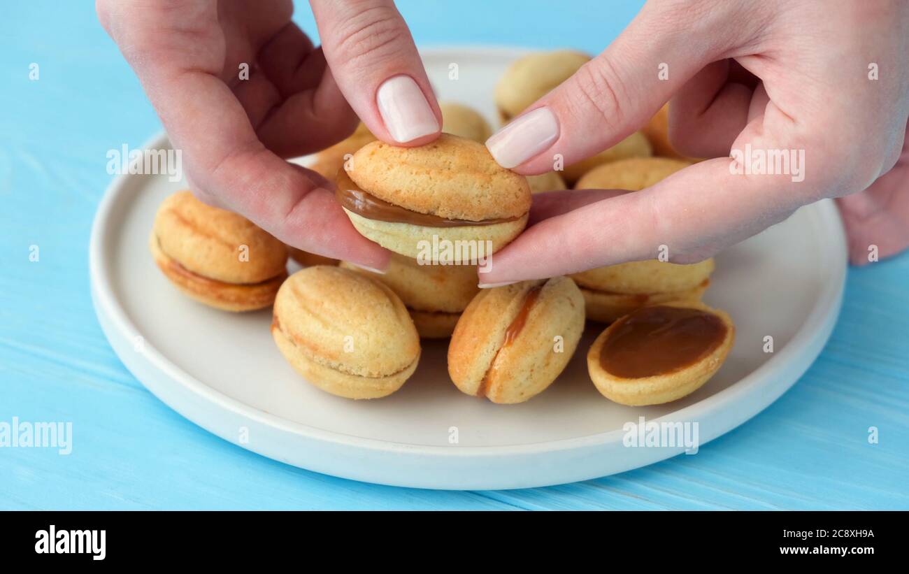 Oreshki hi-res stock photography and images - Alamy