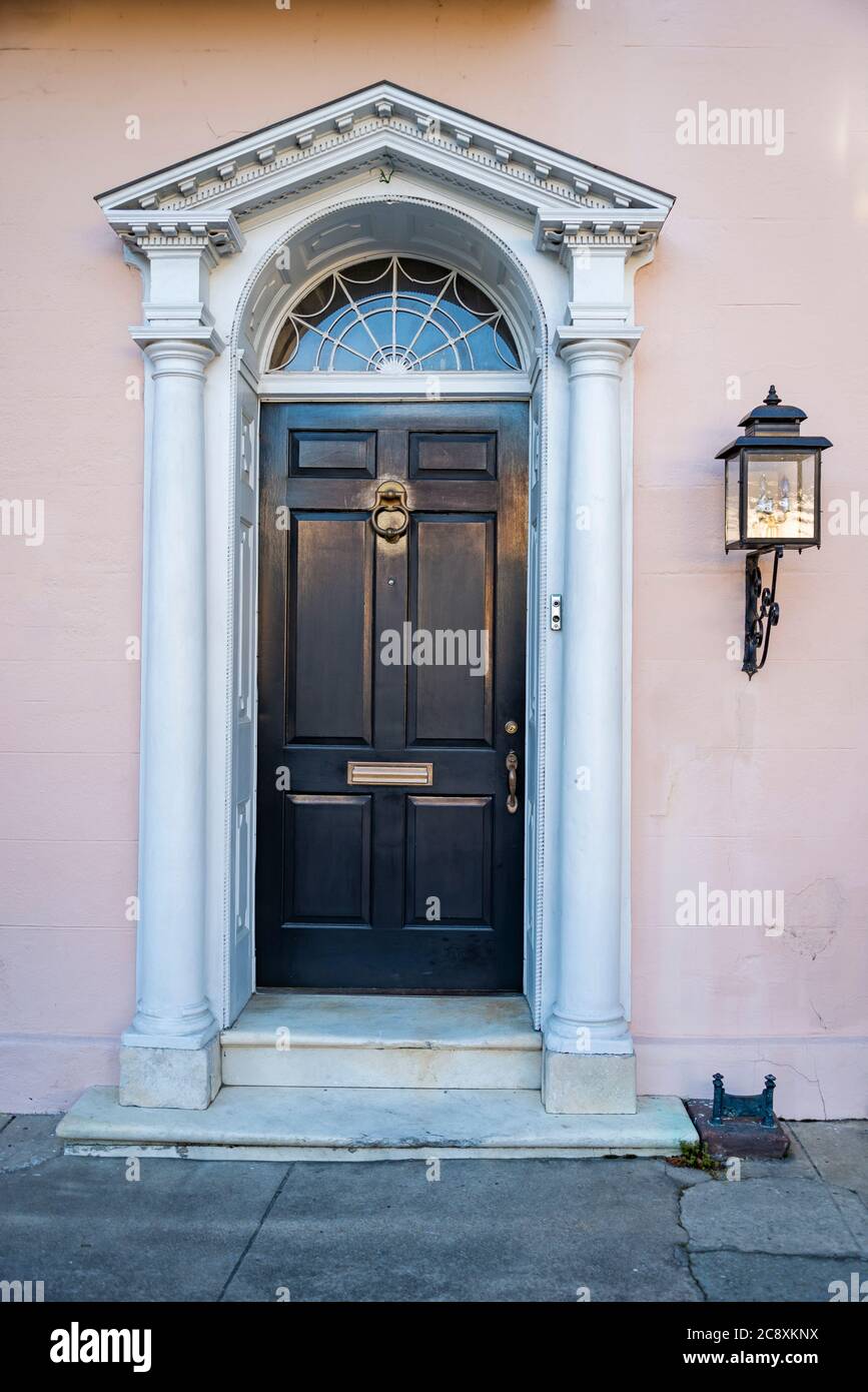Charleston house garden hi-res stock photography and images - Alamy