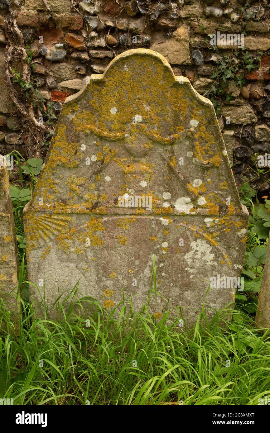 Late 18th century cemetery hi-res stock photography and images - Alamy