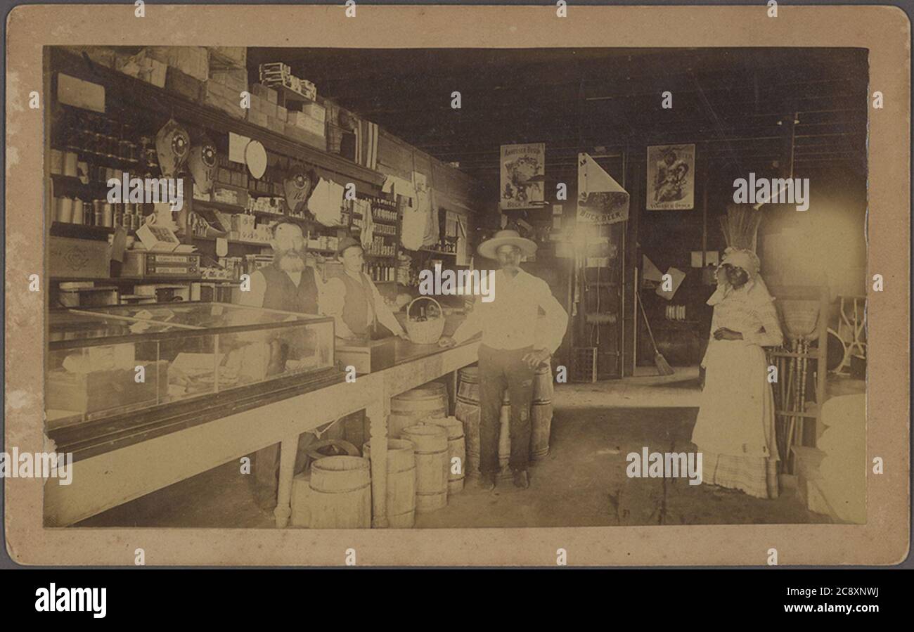 1940s grocery store hi-res stock photography and images - Alamy