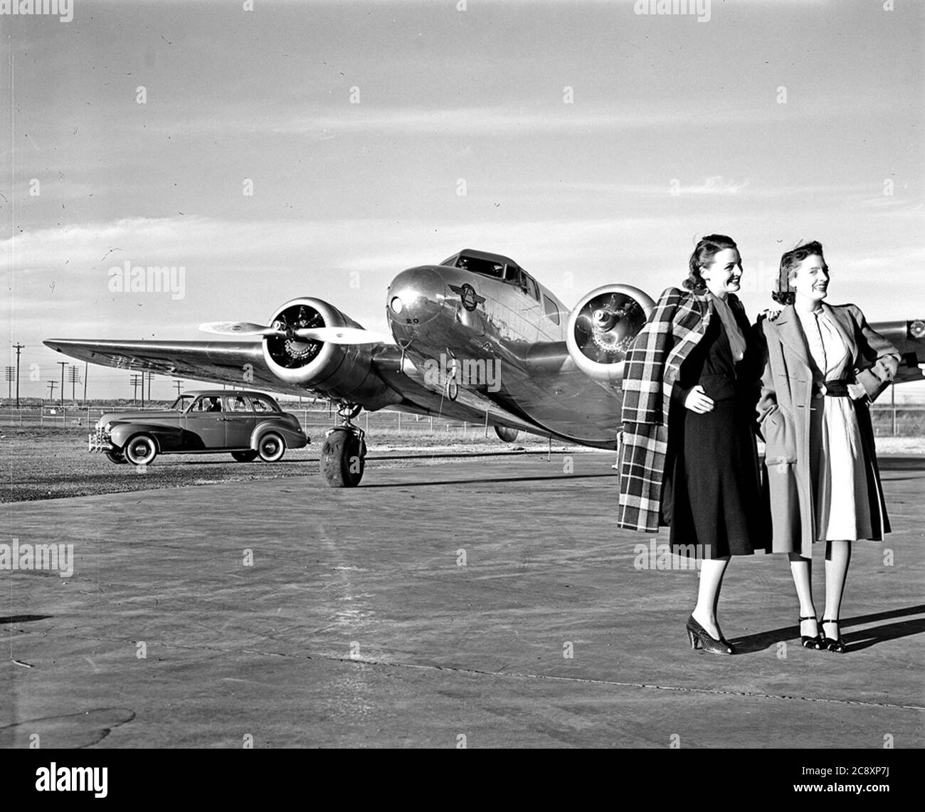 Two border lines Black and White Stock Photos & Images - Alamy