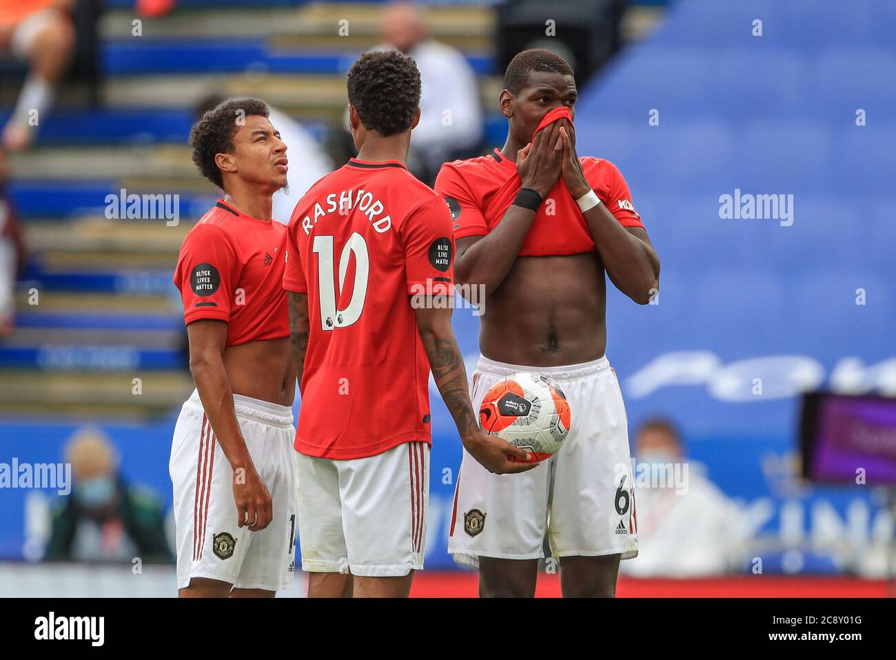 Marcus Rashford (10) of Manchester United Jesse Lingard (14) of ...