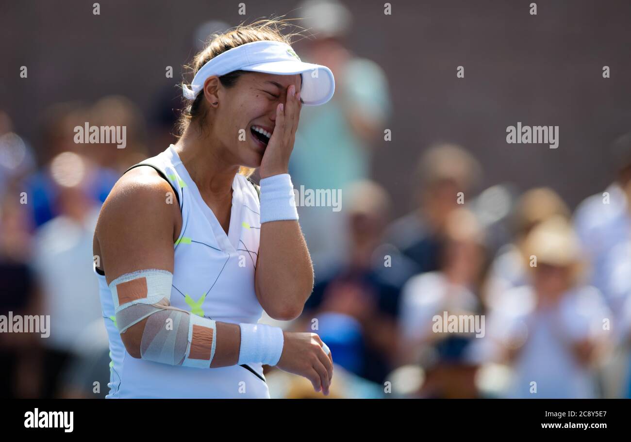 United states reacts hi-res stock photography and images - Alamy