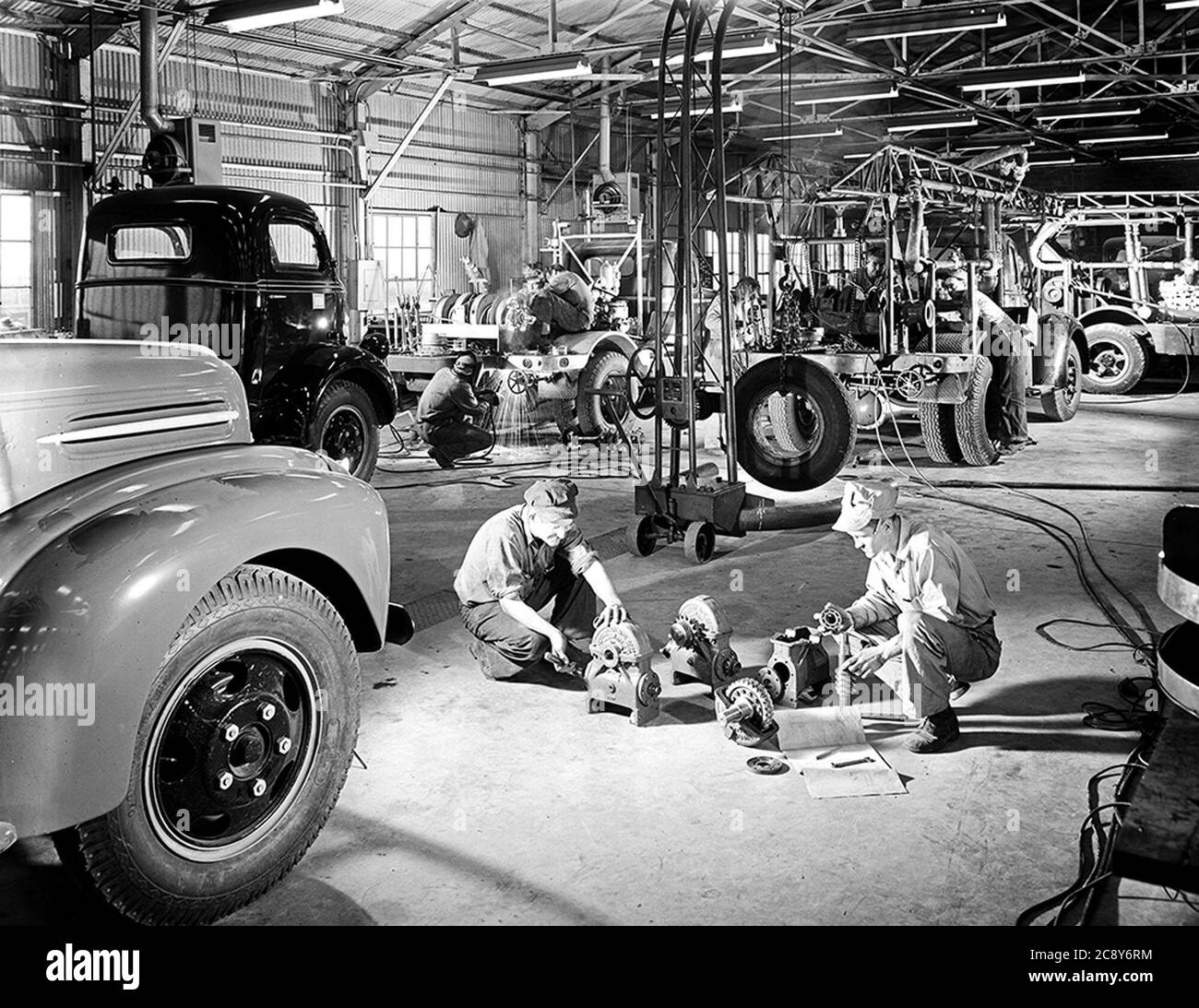 Installation page hi-res stock photography and images - Alamy