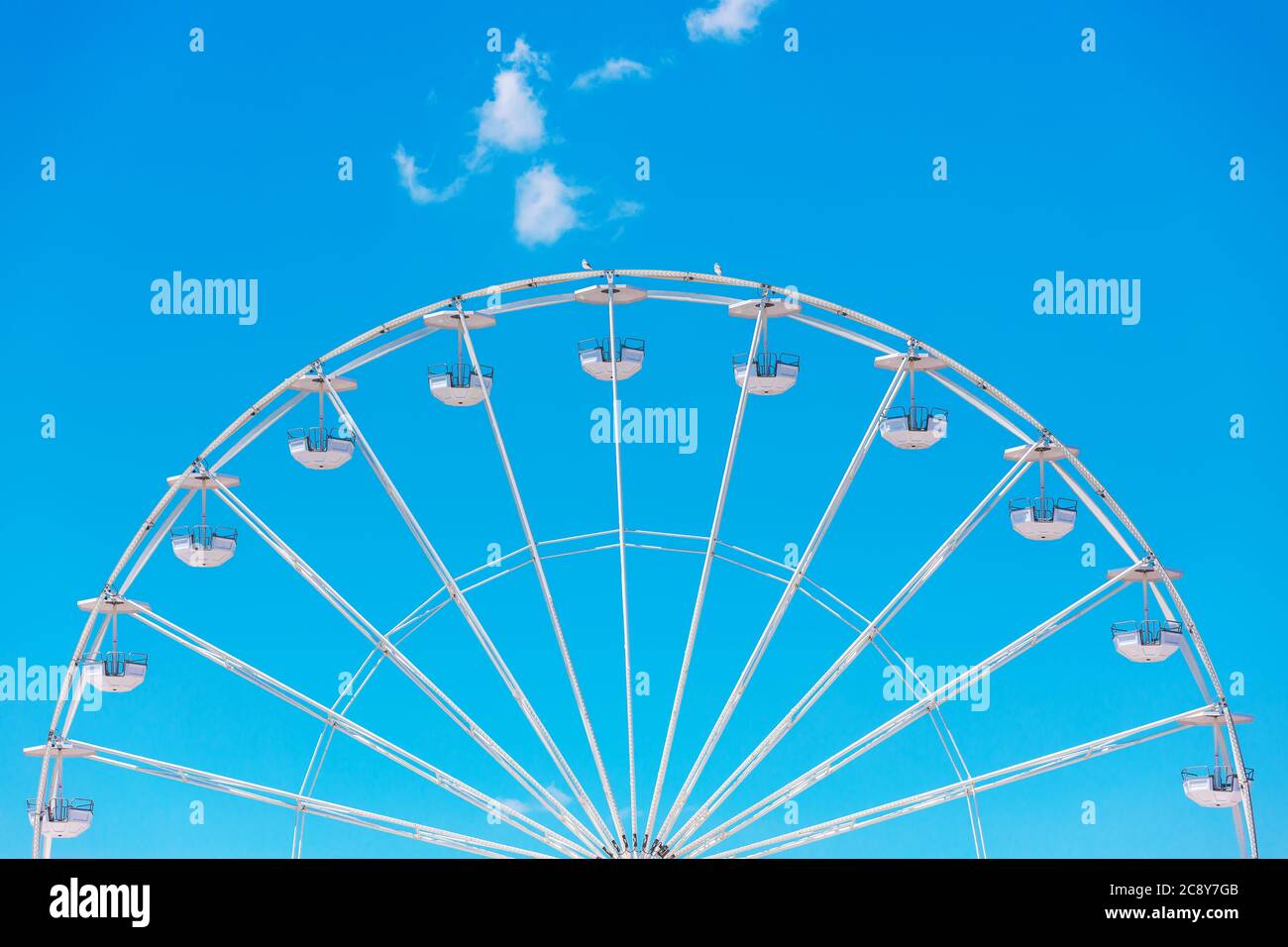 Top of the ferris wheel hi-res stock photography and images - Alamy
