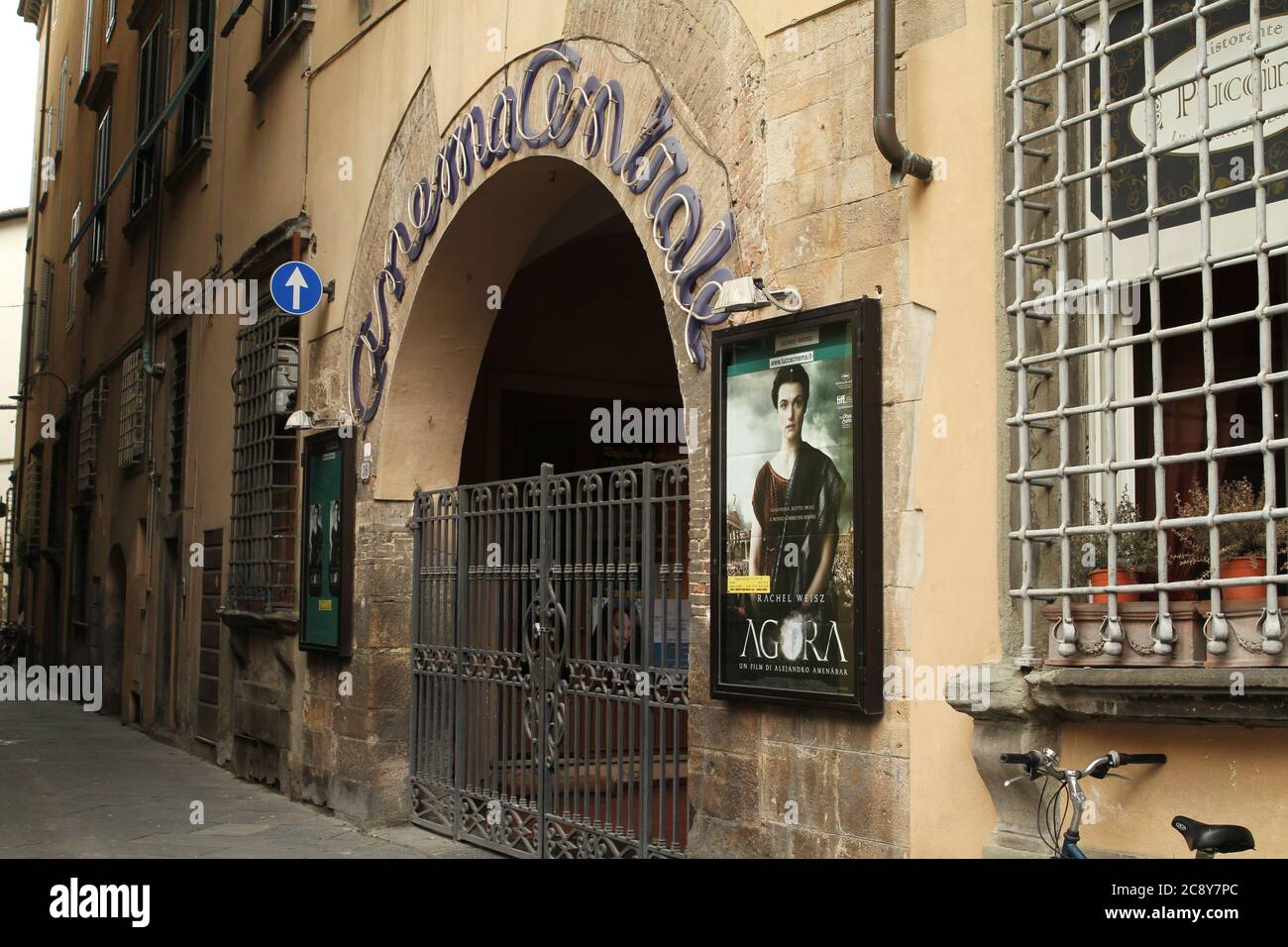 Italian cinema facade hi-res stock photography and images - Alamy