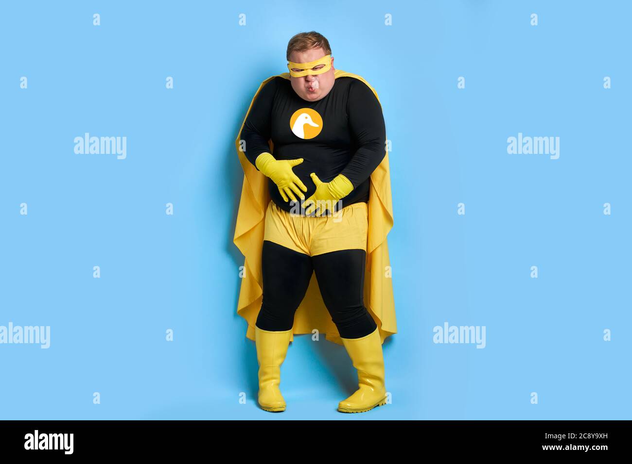 Man stomach pain funny hi-res stock photography and images - Alamy