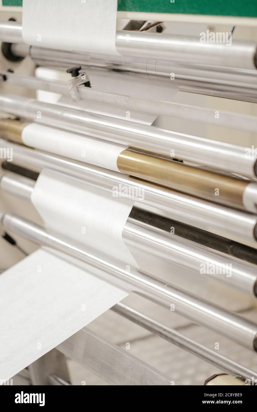 Old paper cutting machine hi-res stock photography and images - Alamy