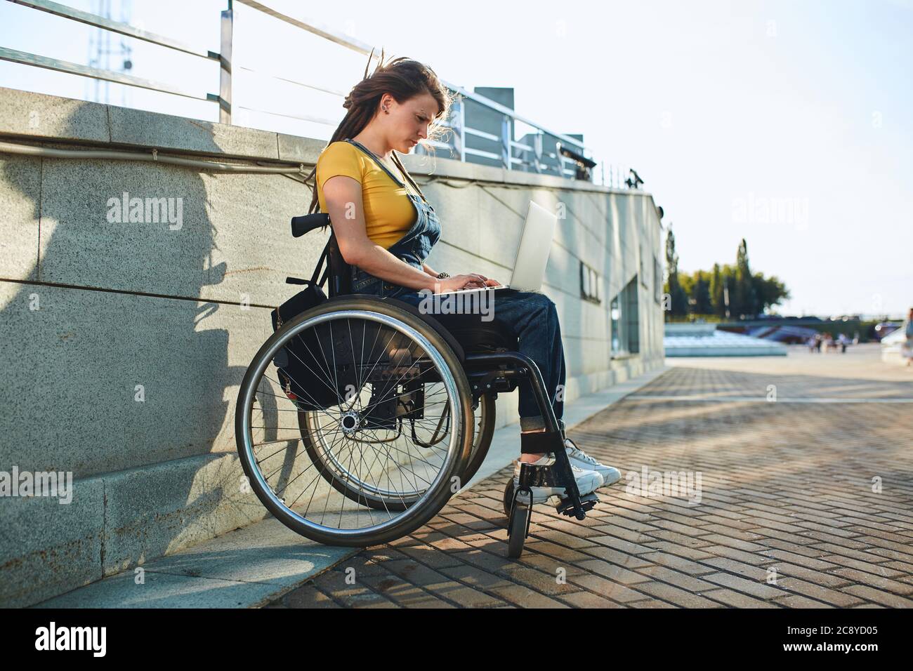 good looking girl translating articles online, teaching English ...