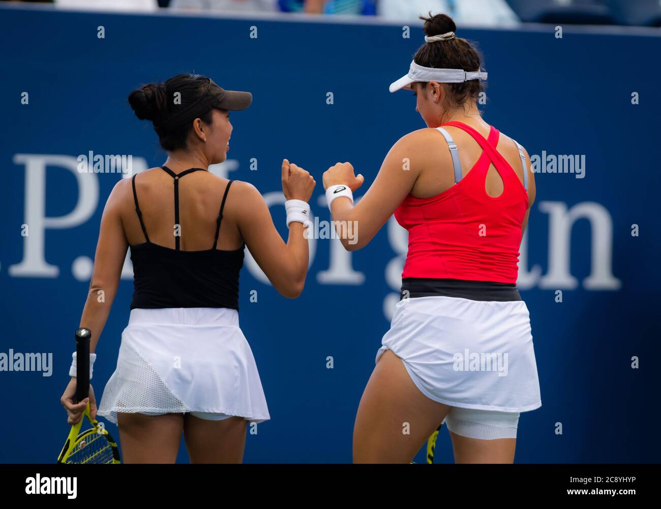 Dolehide tennis hi-res stock photography and images - Alamy