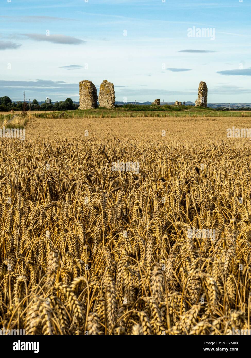Hay castle ruins hi-res stock photography and images - Alamy