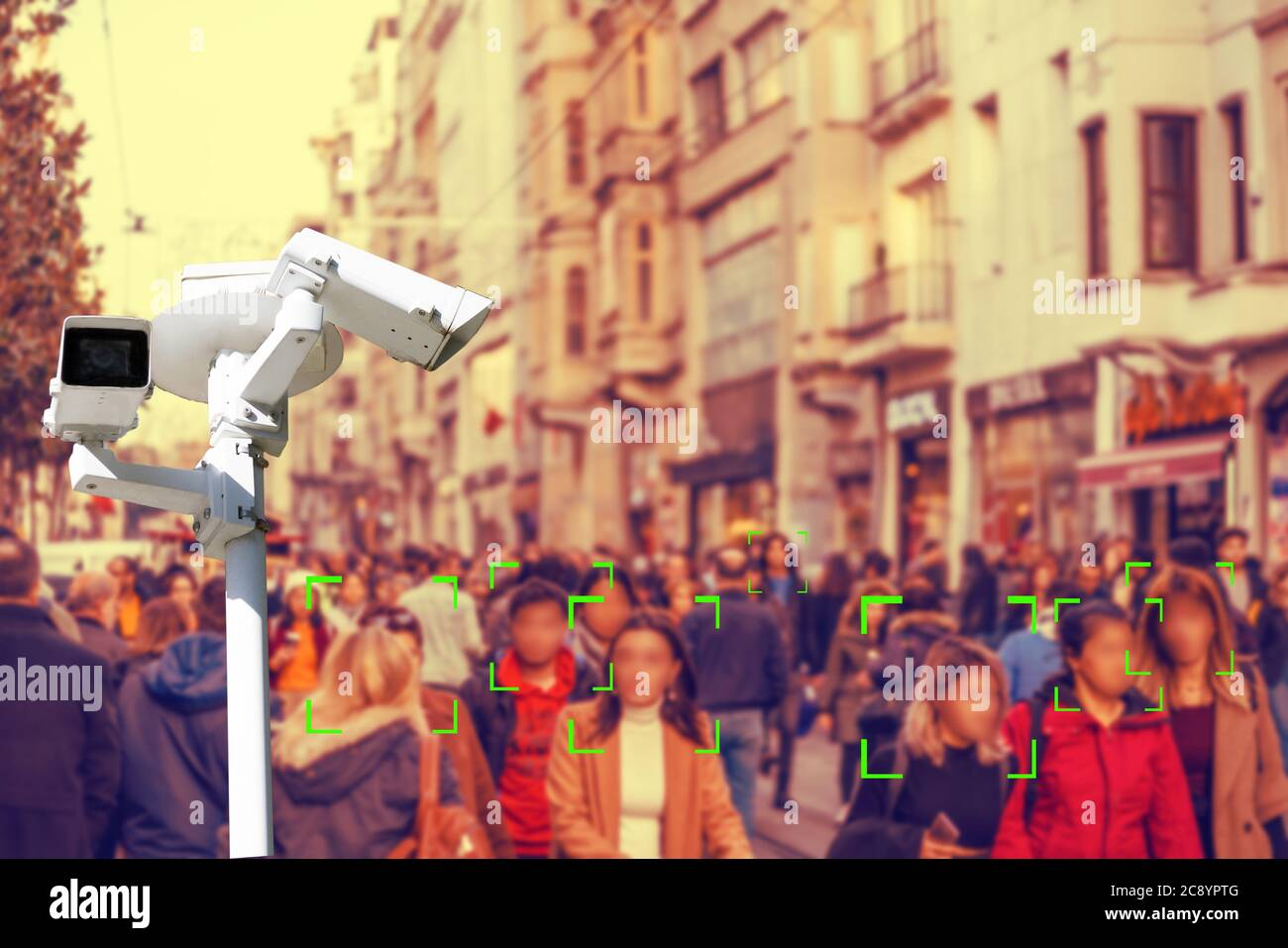 Video surveillance crowds hi-res stock photography and images - Alamy