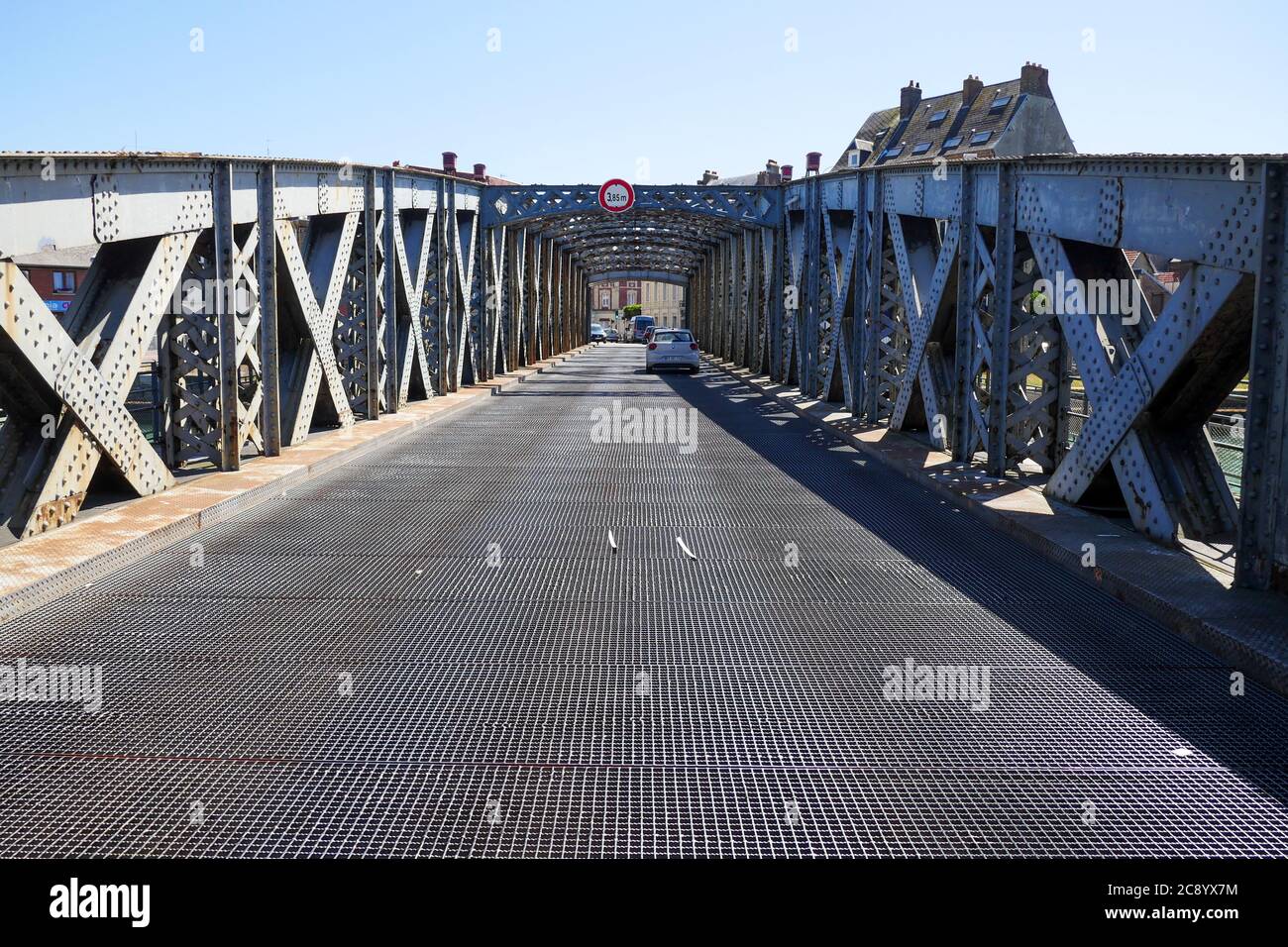 Pont tournant hi-res stock photography and images - Alamy