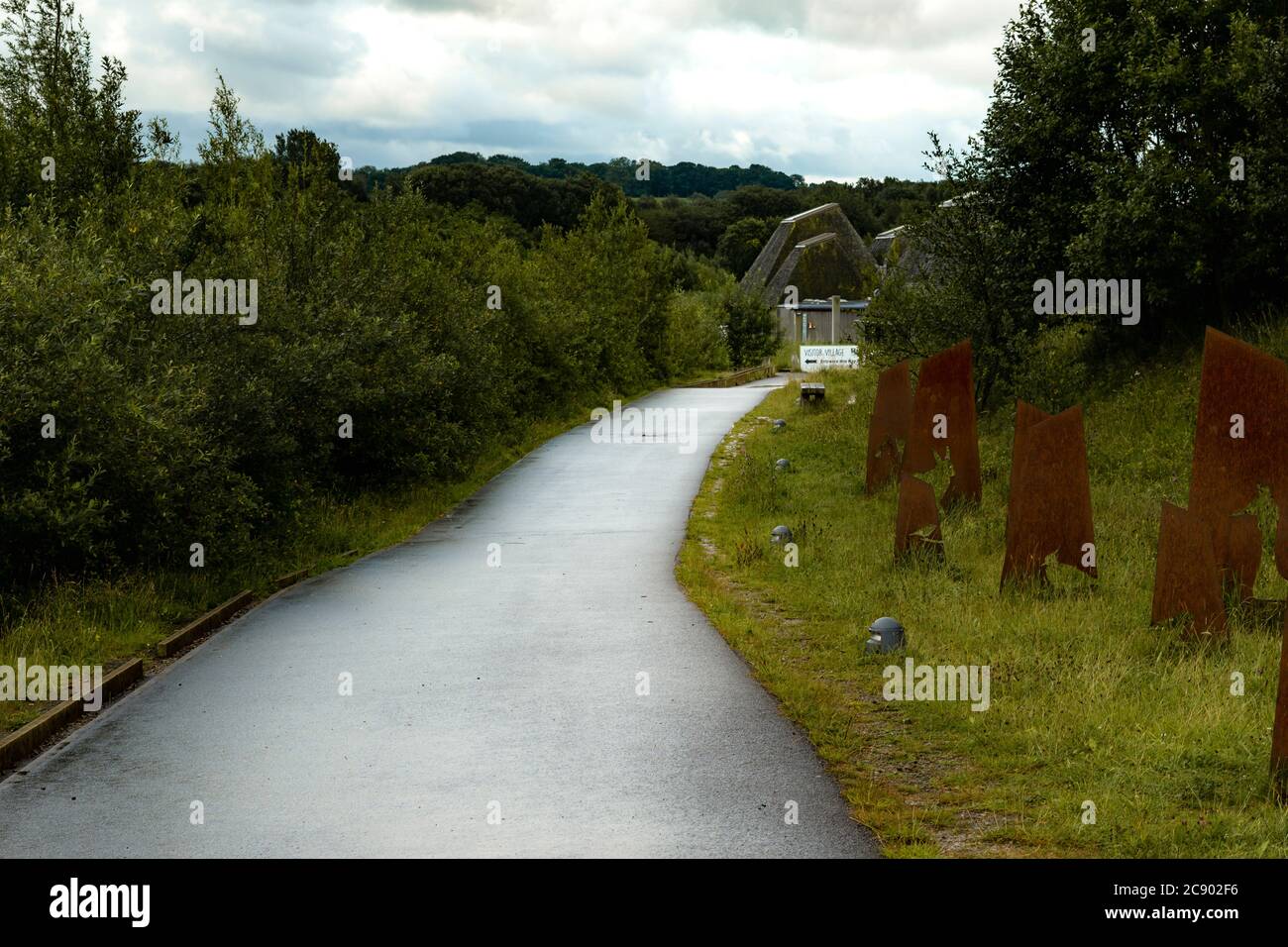 Marshlands surround village hi-res stock photography and images - Alamy