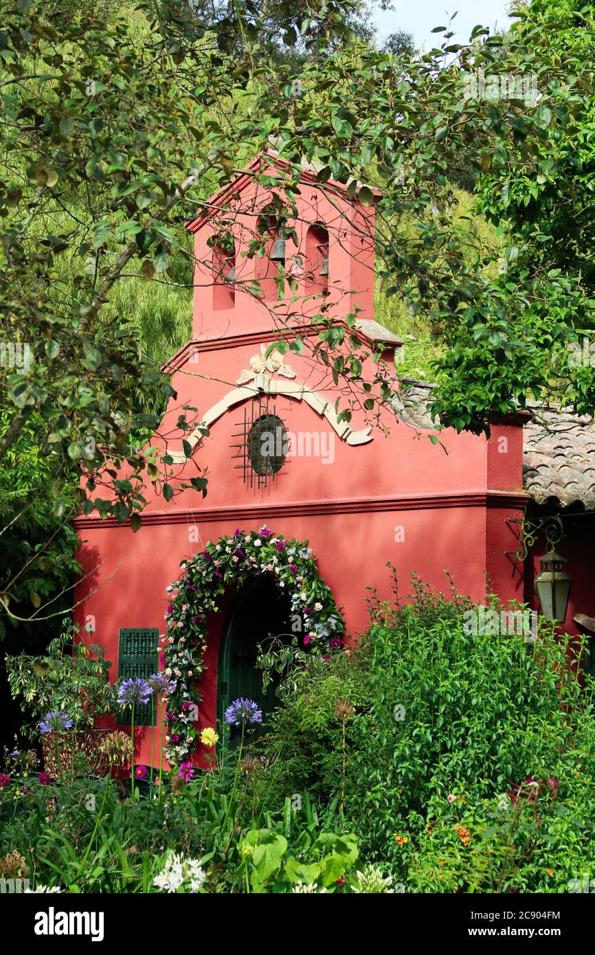 Red chapel hi-res stock photography and images - Alamy