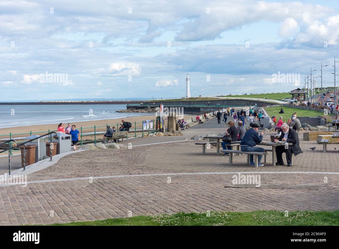 Seaburn Beach and promenade, Seaburn, Sunderland, Tyne and Wear ...