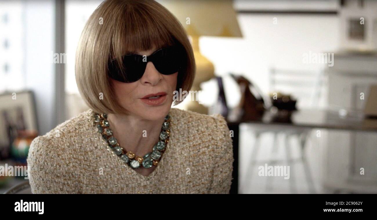 HELMUT NEWTON: THE BAD AND THE BEAUTIFUL, Anna Wintour, 2020. © Kino ...