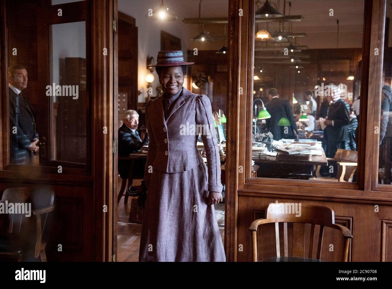 THE ALIENIST, (aka THE ALIENIST: ANGEL OF DARKNESS), Brittany ...