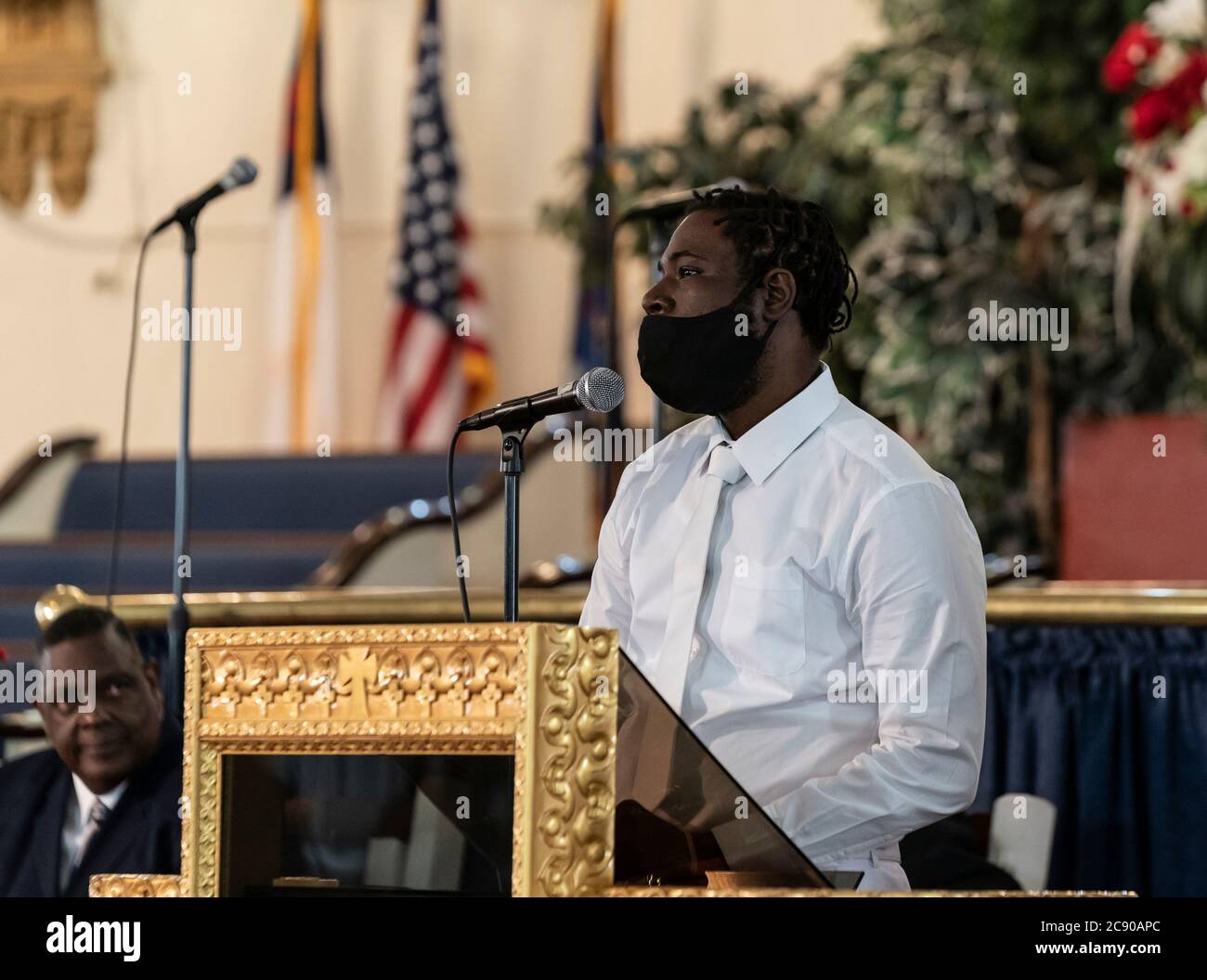 Funeral speech boy hi-res stock photography and images - Alamy