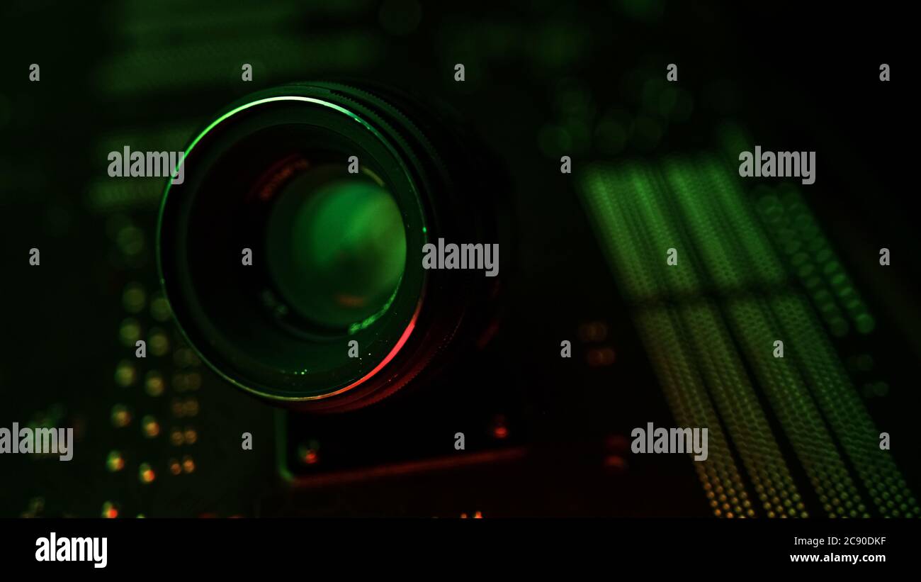 Field lens hi-res stock photography and images - Alamy