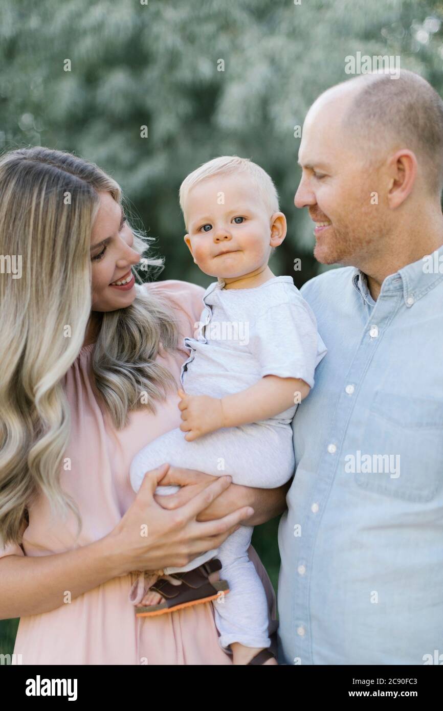 Two parents hi-res stock photography and images - Alamy