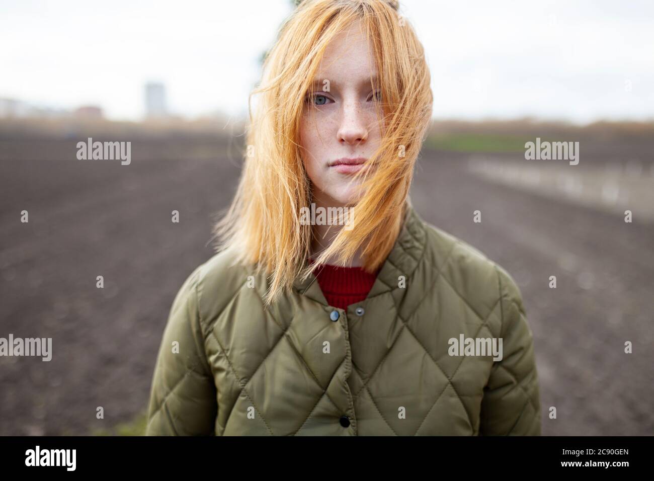 Farm woman russia hi-res stock photography and images - Alamy