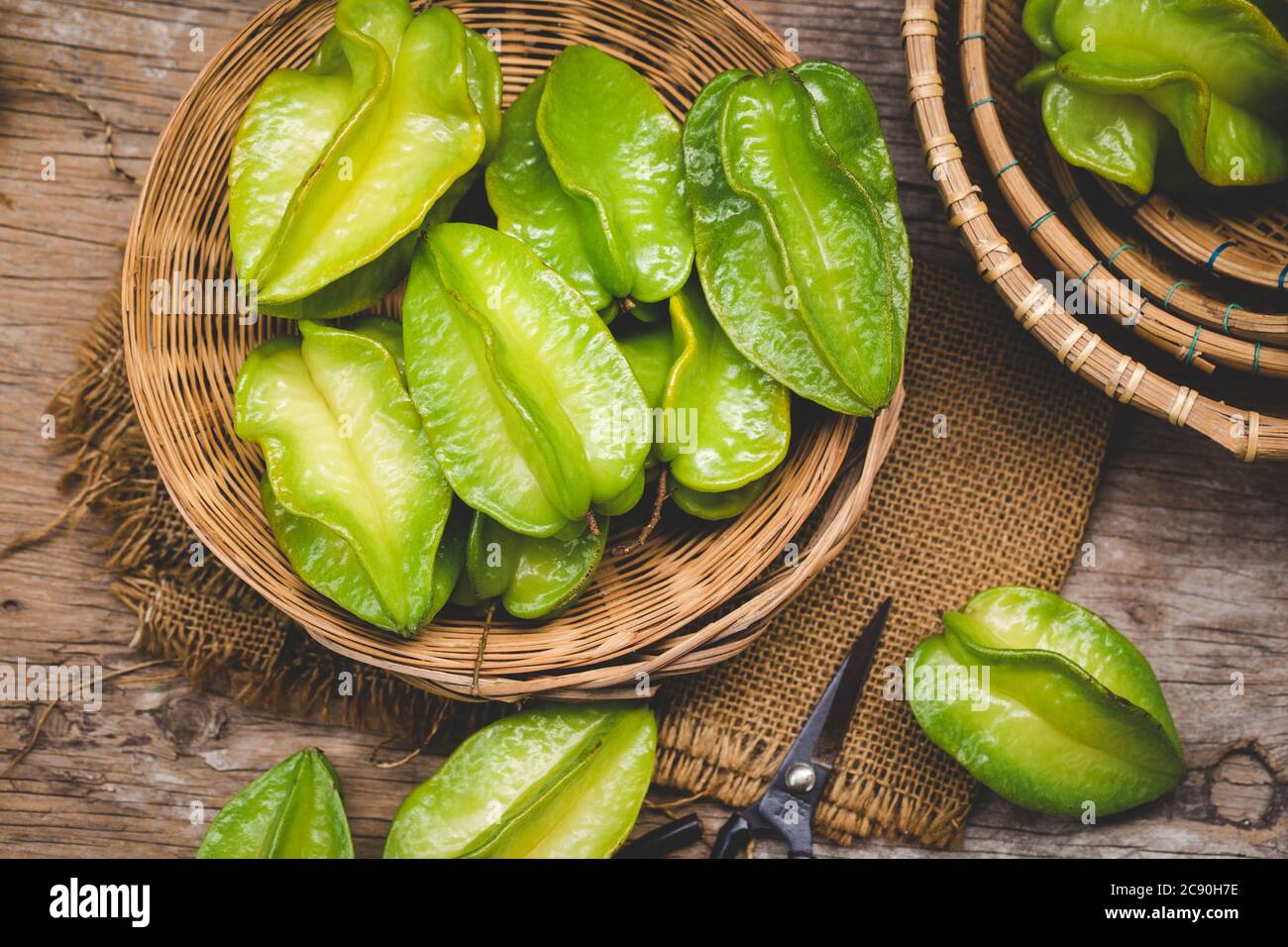 Starfruit hi-res stock photography and images - Alamy