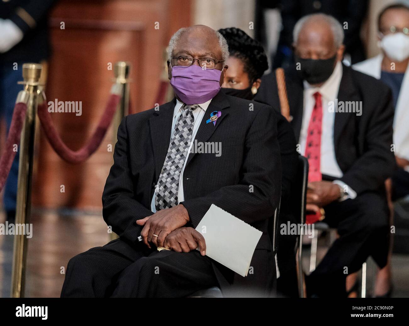 South african civil rights leader hi-res stock photography and images ...